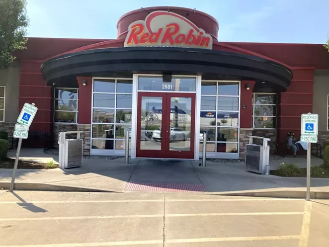 Red Robin in Springfield to close Aug. 22