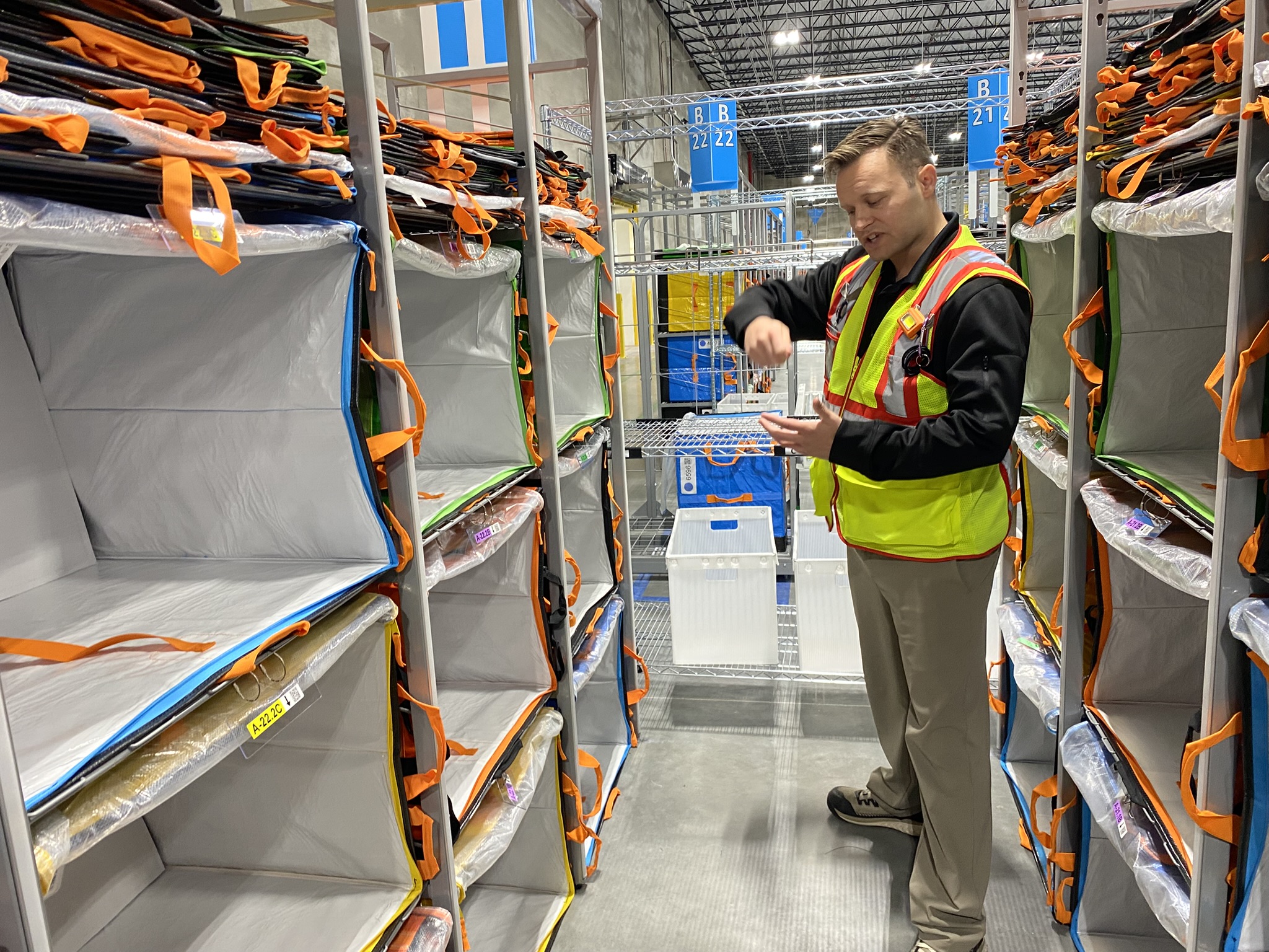 Springfield’s Amazon hub opens - Springfield Business Journal